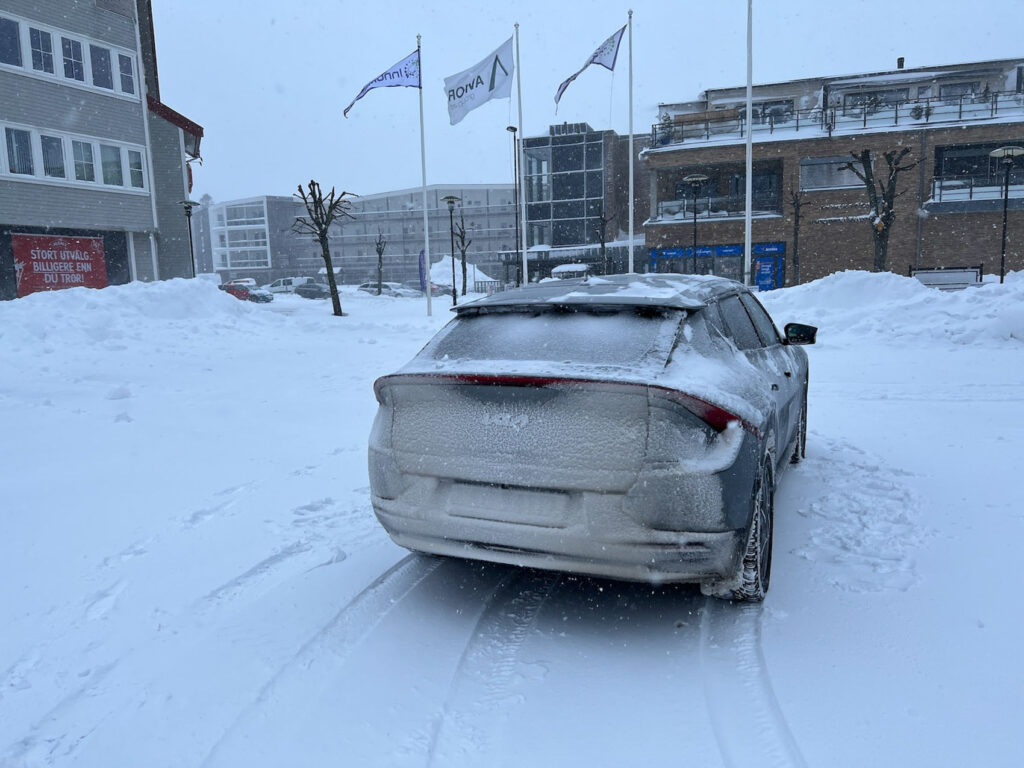 Test of Kia EV6 in winter conditions – with both RWD and AWD – Kia EV6